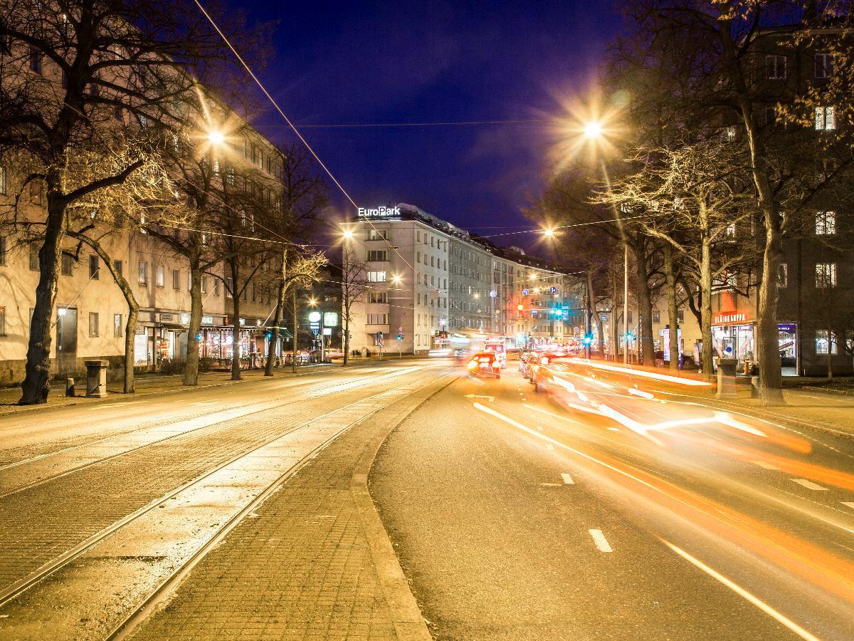 Helsinki ennen ja nyt, osa 6: Töölön tulli - Kirkko ja kaupunki Helsinki ennen ja nyt, osa 6: Töölön tulli - Kirkko ja kaupunki