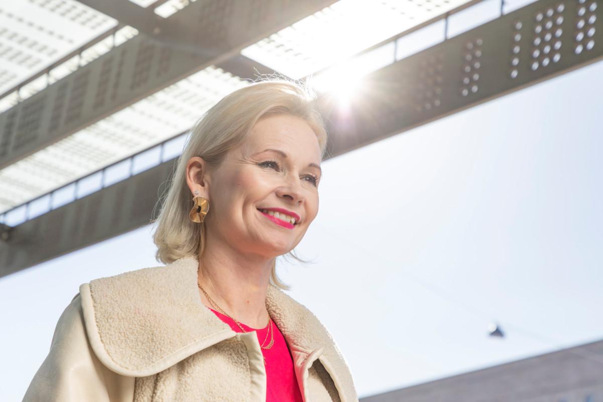 Suvi Laru koki puolisonsa kanssa rakkauden, pitkäaikaissairauden ja ...